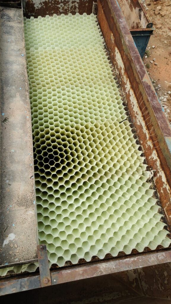 Honeycomb / Filter for ECM - V.D.T. Vulkan Design